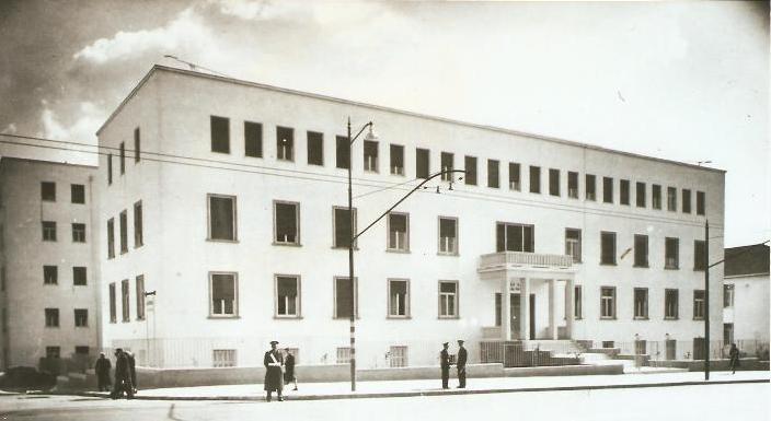 ΠΡΟ ΤΩΝ ΕΥΘΥΝΩΝ ΤΟΥΣ ΟΙ ΥΠΕΥΘΥΝΟΙ ΤΟΥ ΝΟΣΟΚΟΜΕΙΟΥ Γ.Ν.”ΕΛΕΝΑ ΒΕΝΙΖΕΛΟΥ ...